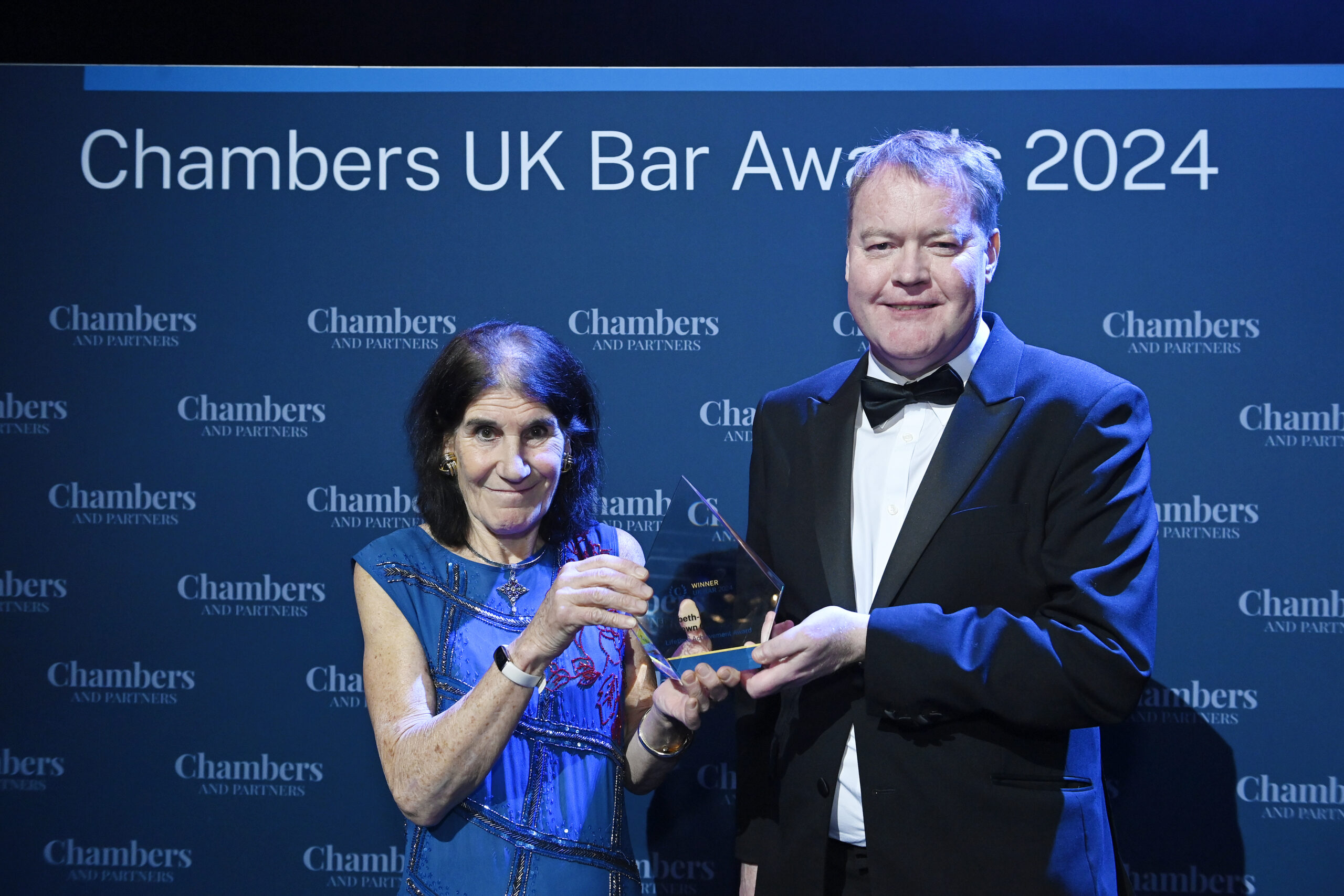 Lizanne Gumbel KC wins Lifetime Achievement Award at the Chambers UK ...